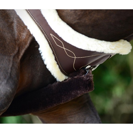 Sangle cheval anatomique mouton synthétique - Kentucky Horsewear ...